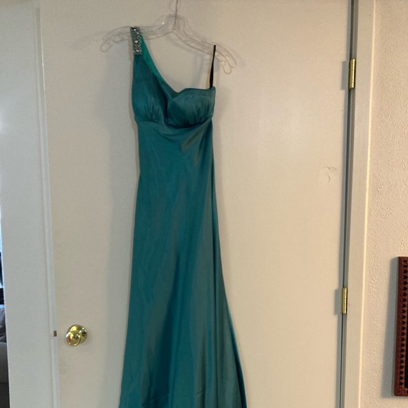 Niki | Dresses | Niki By Niki Livas Prom Dress | Poshmark
